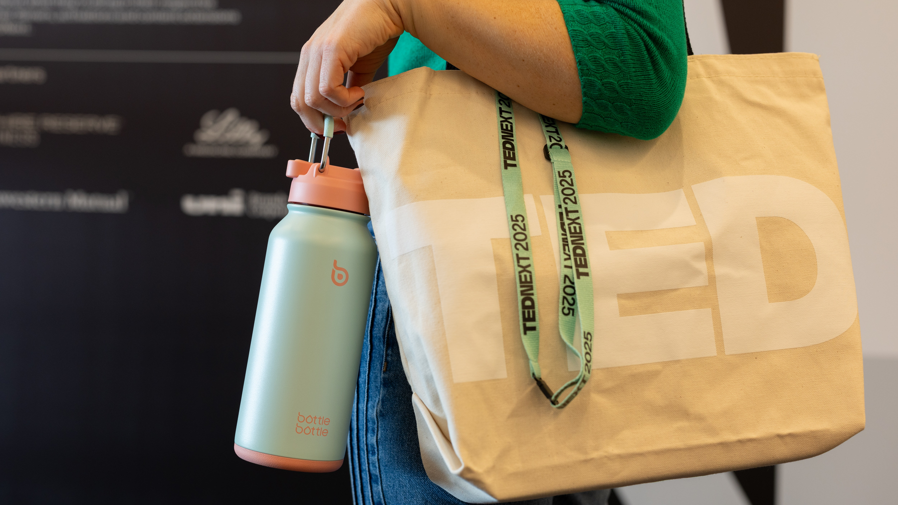 bottlebottle: Functional and stylish water bottles bring convenience!